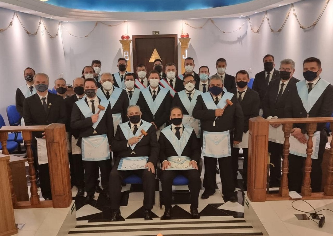 Grande Oriente do Brasil - ARLS Fiat Lux, do Rito Moderno Realiza Sua ...